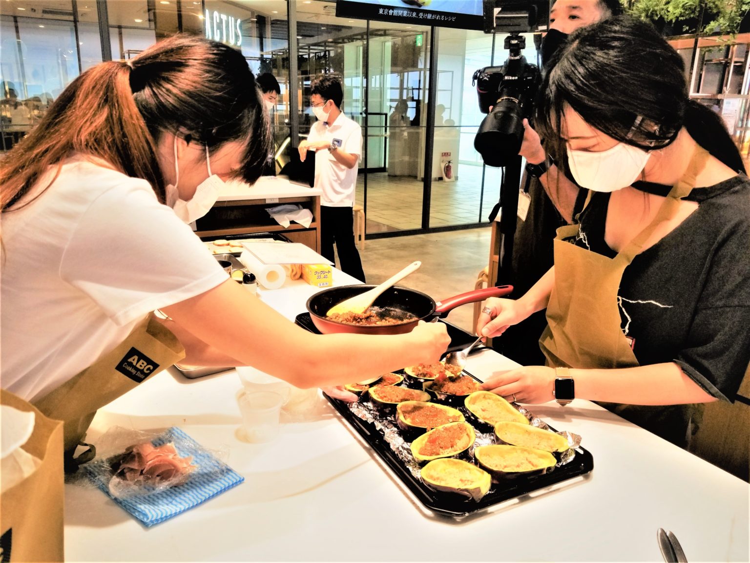 Osaka Cooking Class (Senshu Water Eggplant) - Kansai chan