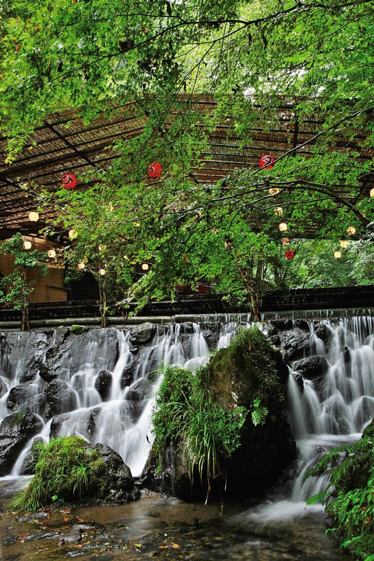 Kibune Kawadoko: Summer River Terrace Dining in Kyoto & Special ...
