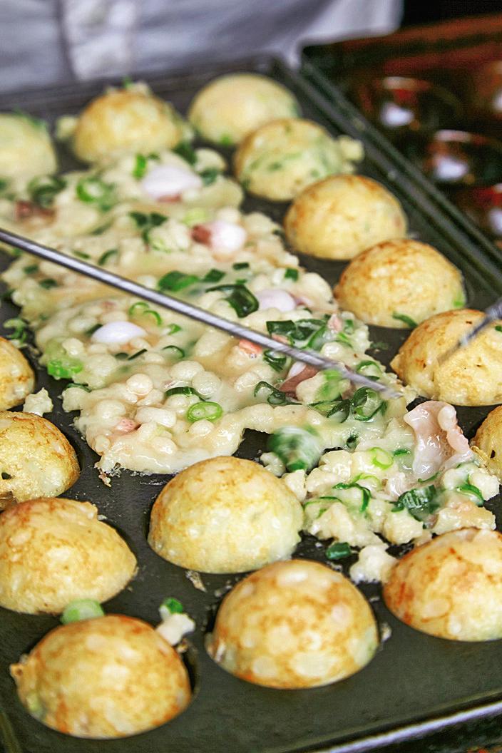 Takoyaki: 3 Must Visit Places in Osaka - Kansai chan