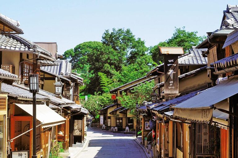 Ninenzaka & Sannenzaka: The Most Kyoto Spot In Kyoto - Kansai chan