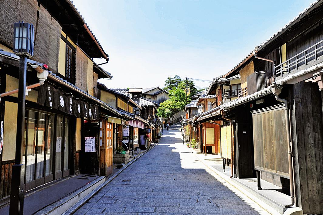 Ninenzaka & Sannenzaka: The Most Kyoto Spot In Kyoto - Kansai chan